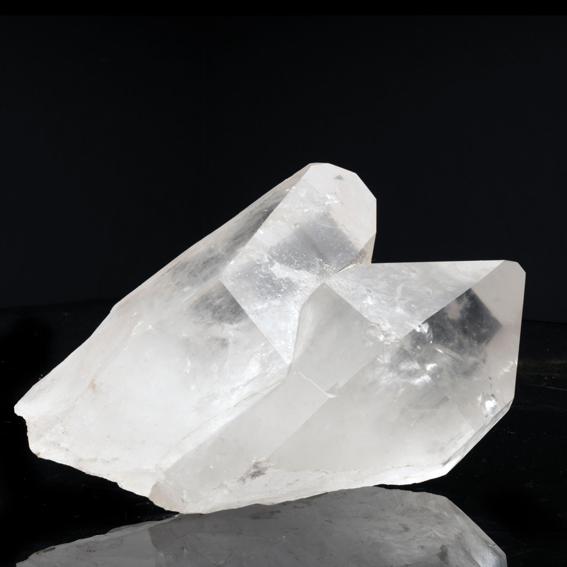 Large Quartz Cluster // Ver. 5 - Astro West