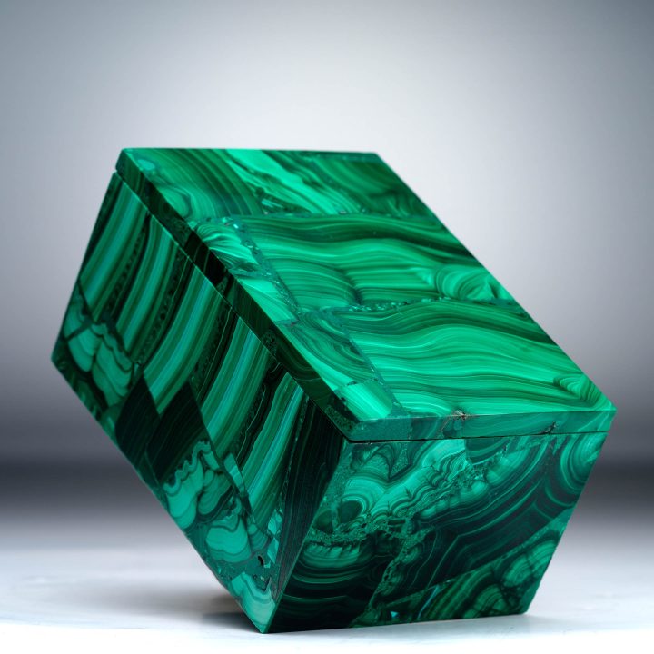 Hand‑Carved Malachite Box – Natural Stone Keepsake Storage - Astro West