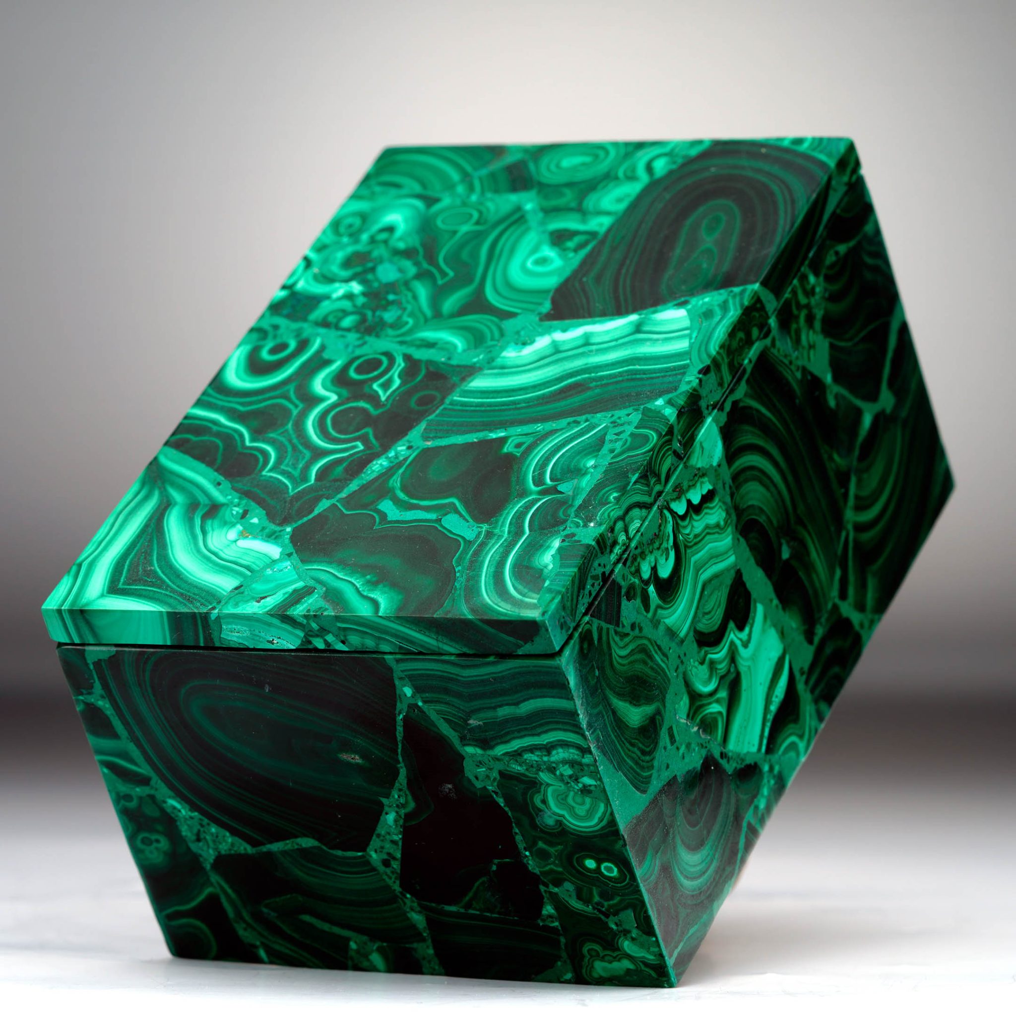 Hand‑Carved Malachite Box – Natural Stone Keepsake Storage - Astro West