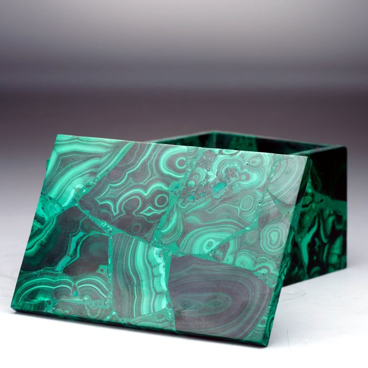 Hand‑Carved Malachite Box – Natural Stone Keepsake Storage - Astro West